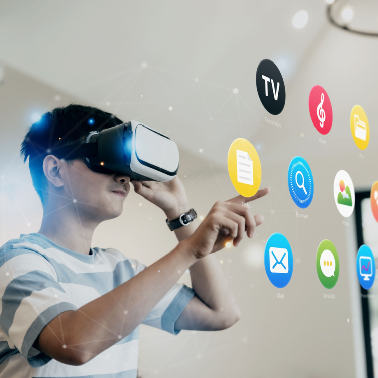 Augmented & virtual reality headsets store